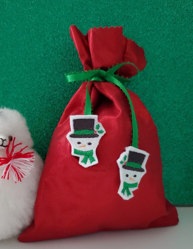 Mini Simply Christmas Machine Embroidery Design Set